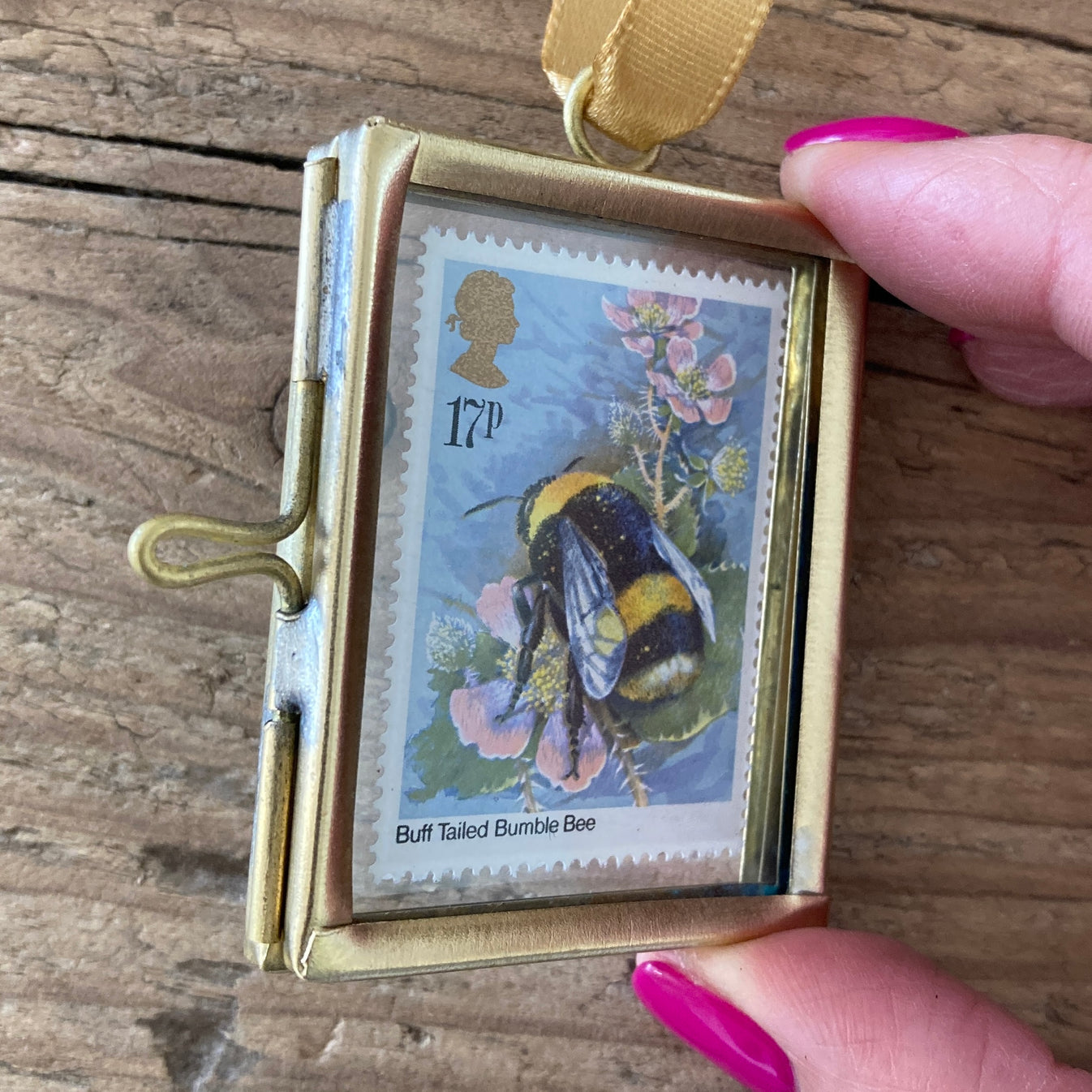 Bumble Bee (1985) – Signature Stamps